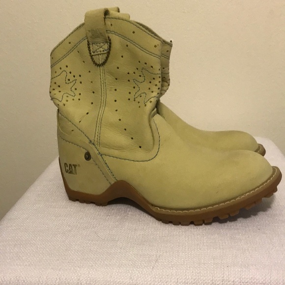 Caterpillar | Shoes | Cats Boots | Poshmark